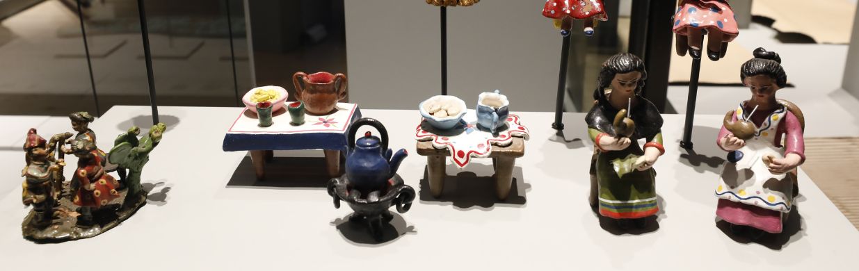 Aula de Arte y Artesanías - Extensión Cultural